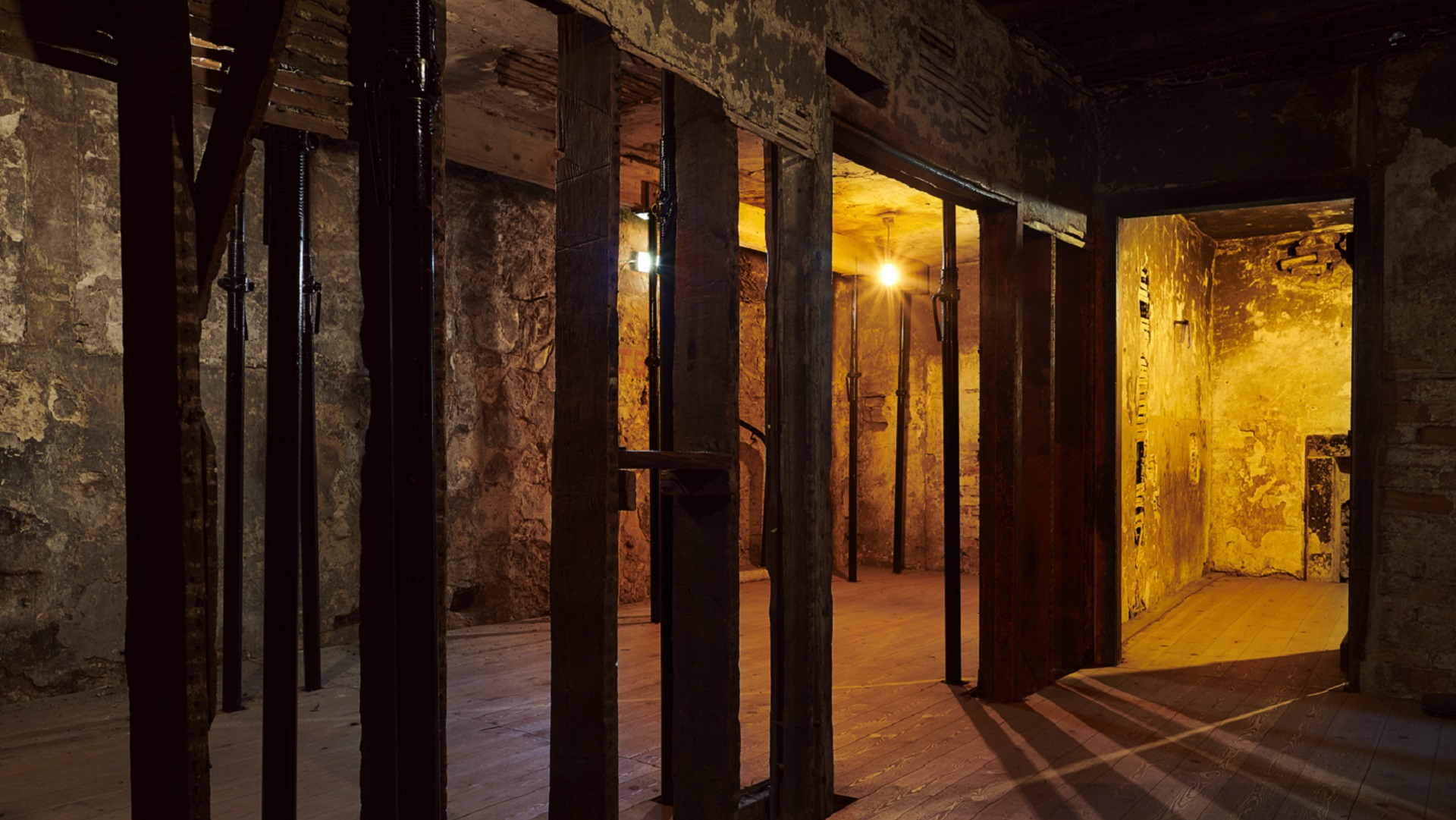 Experience Old - The Real Mary King's Close